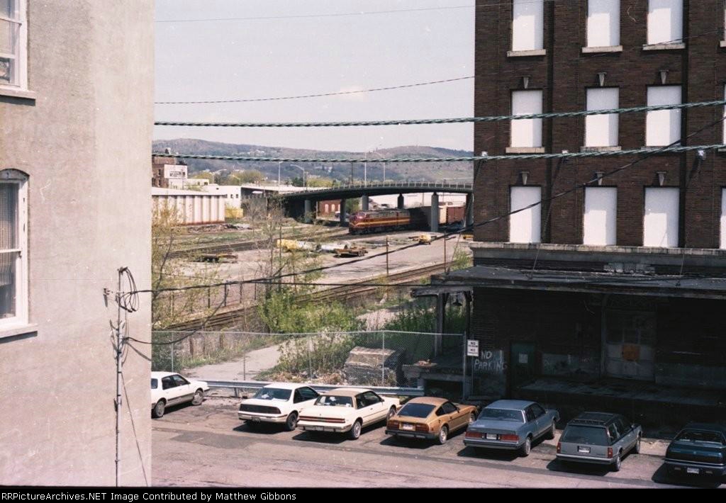 NYSW E9 2402 and 2400